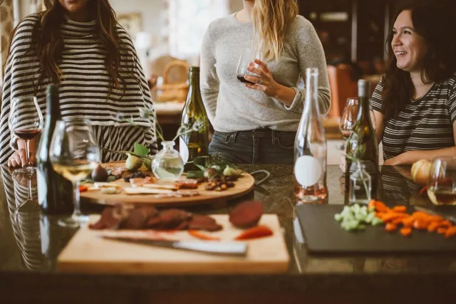 Top 12 Fun Restaurants in LA for a Memorable Girls Night Out